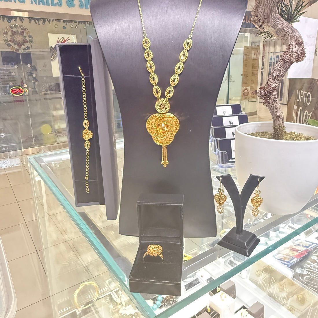 Cash for Gold Calgary | Sell Gold Jewelry, Diamonds & 14k-24k | BH Jew ...